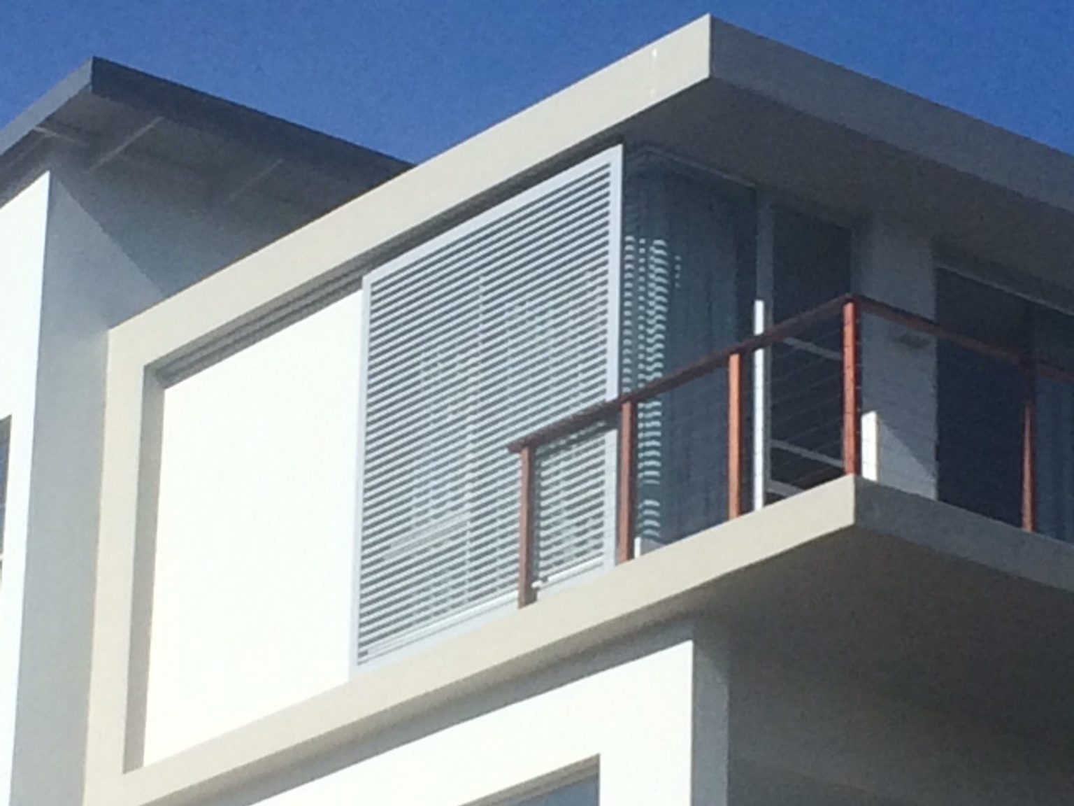 Vertical Sun Louvers – Alupicket